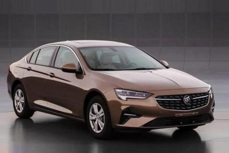 Holden Commodore facelift revealed