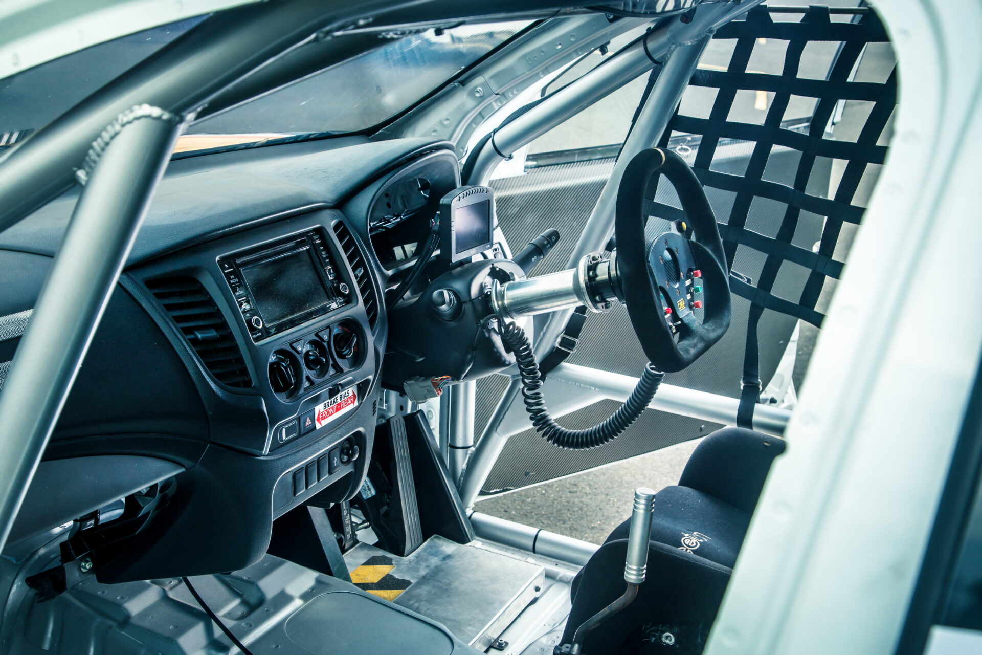 We thrash the new 298kW V8-powered SuperUte