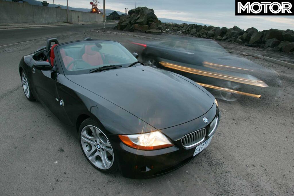 2004 BMW Z4 3.0 Roadster vs Mercedes-Benz SLK350 comparison review ...