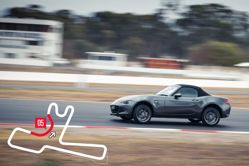 MOTOR Track Guide: Winton Raceway