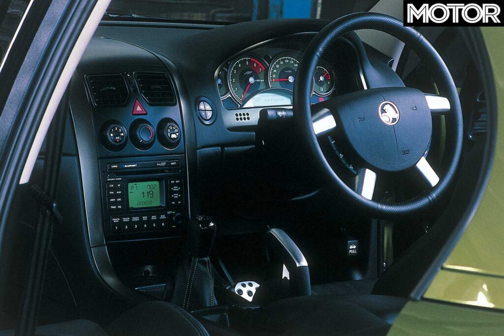 2003 Ford Falcon XR8 vs Holden Commodore SS comparison review: classic ...