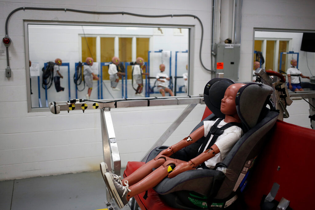 Baby seat crash testing finds only one five-star result