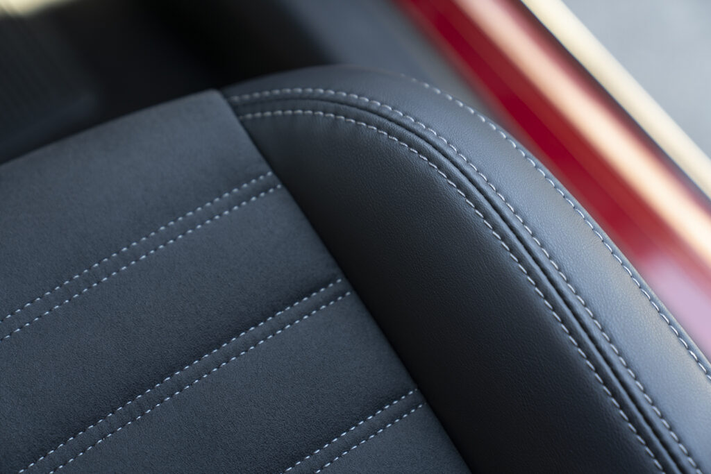 2021 Mitsubishi Outlander pricing and features