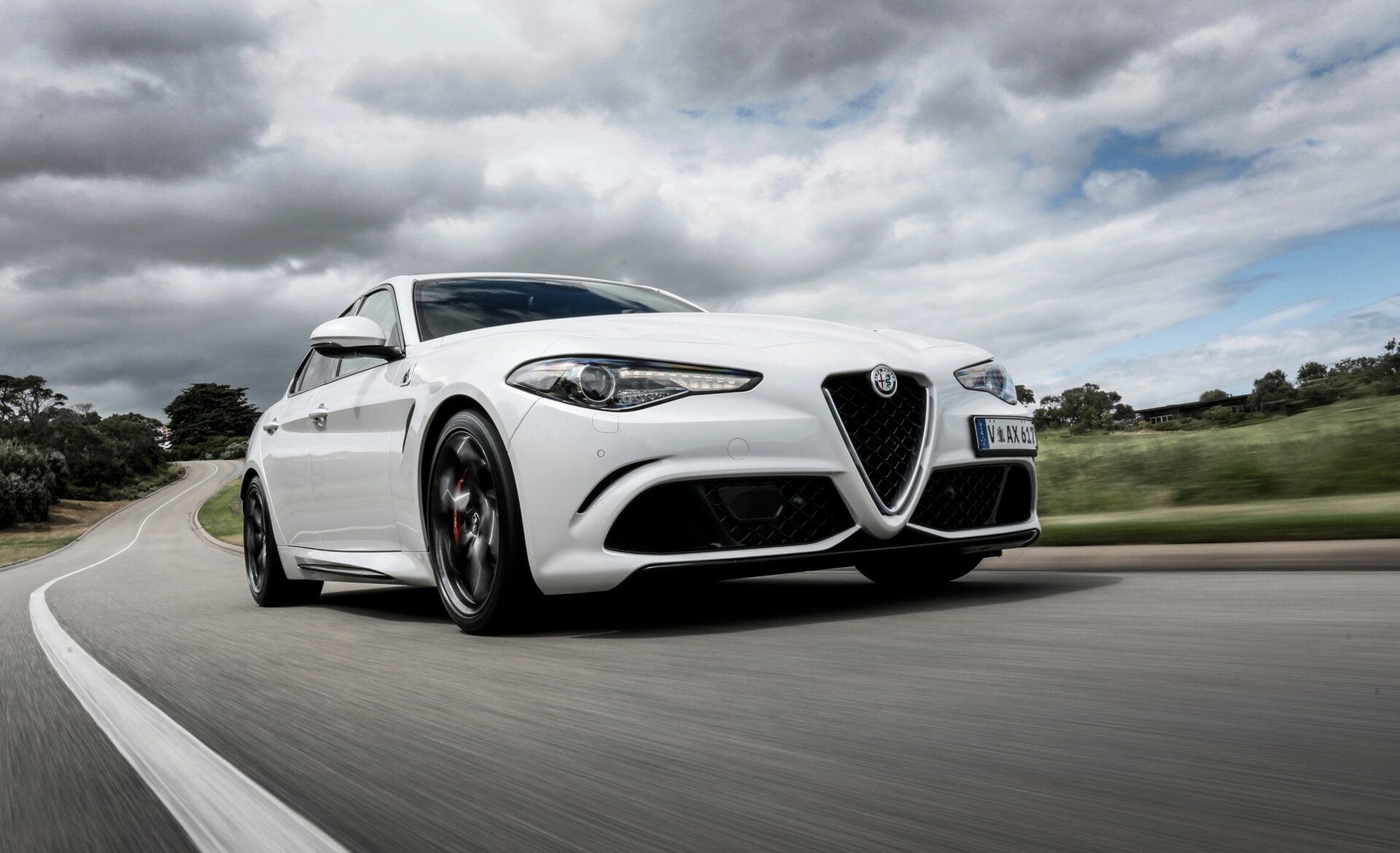 Alfa Romeo Giulia | Price, Reviews & Specifications