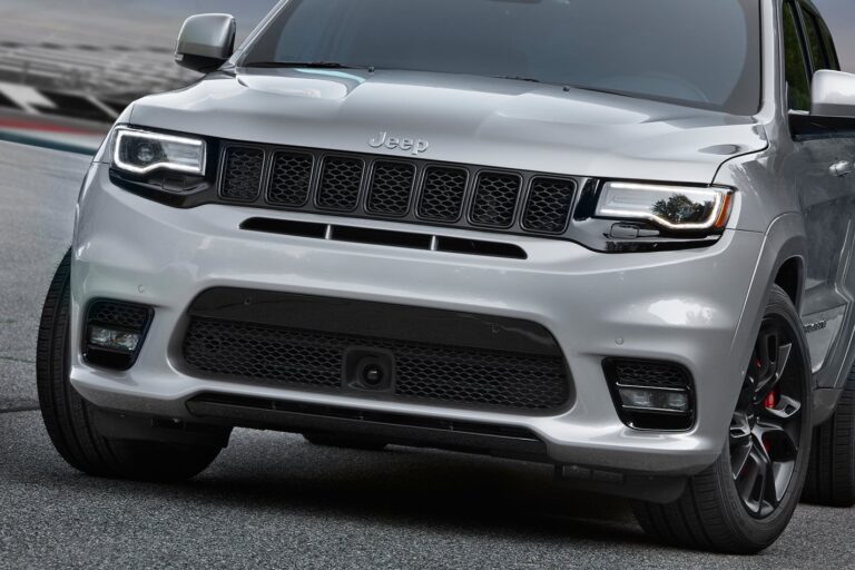 Jeep to reveal Grand Cherokee Trackhawk at New York Auto Show