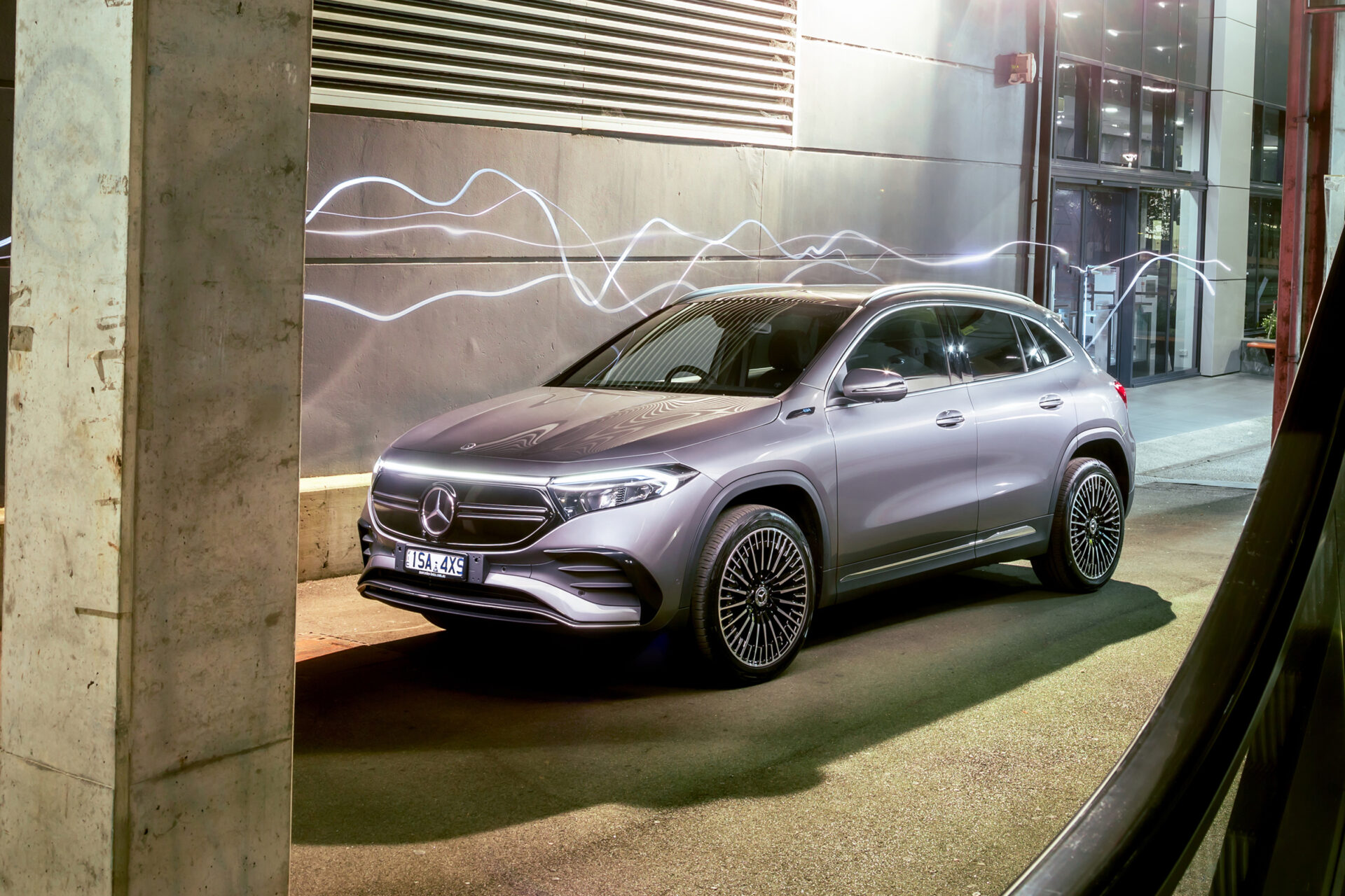 Mercedes-Benz outlines strategy to go EV by 2030