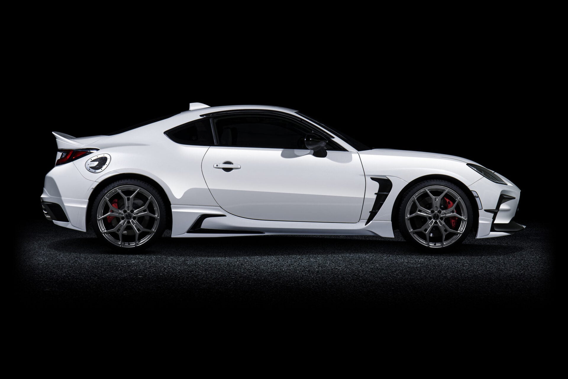 Gazoo Racing Toyota GR86 body kits and sports parts revealed