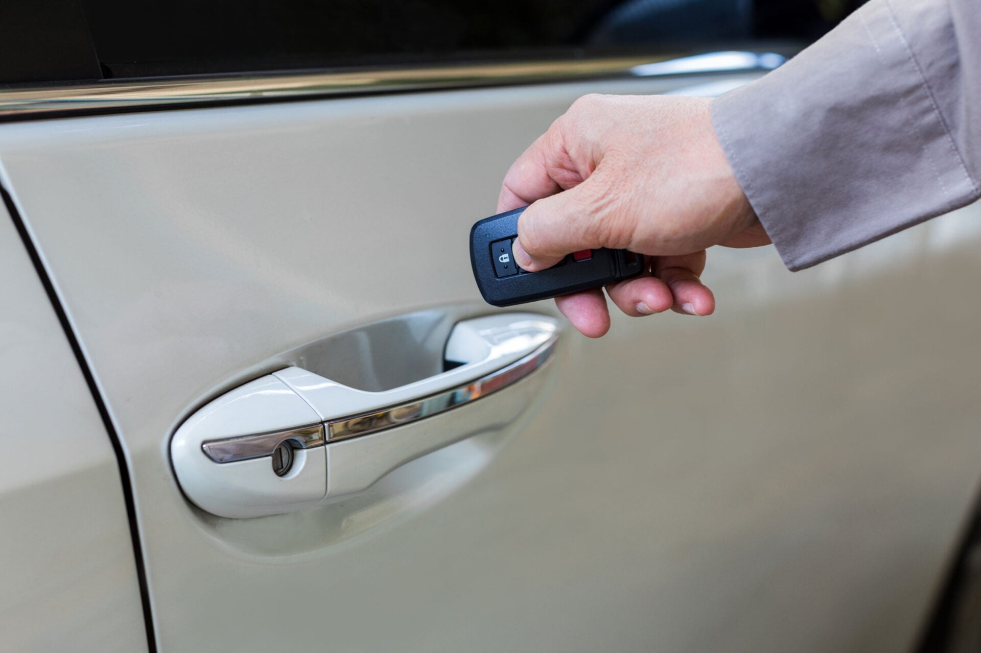 Keyless entry theft: Expert tips on how to prevent it