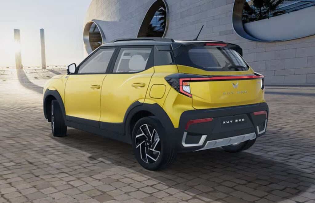 Mahindra XUV 3XO | Price, Reviews & Specs