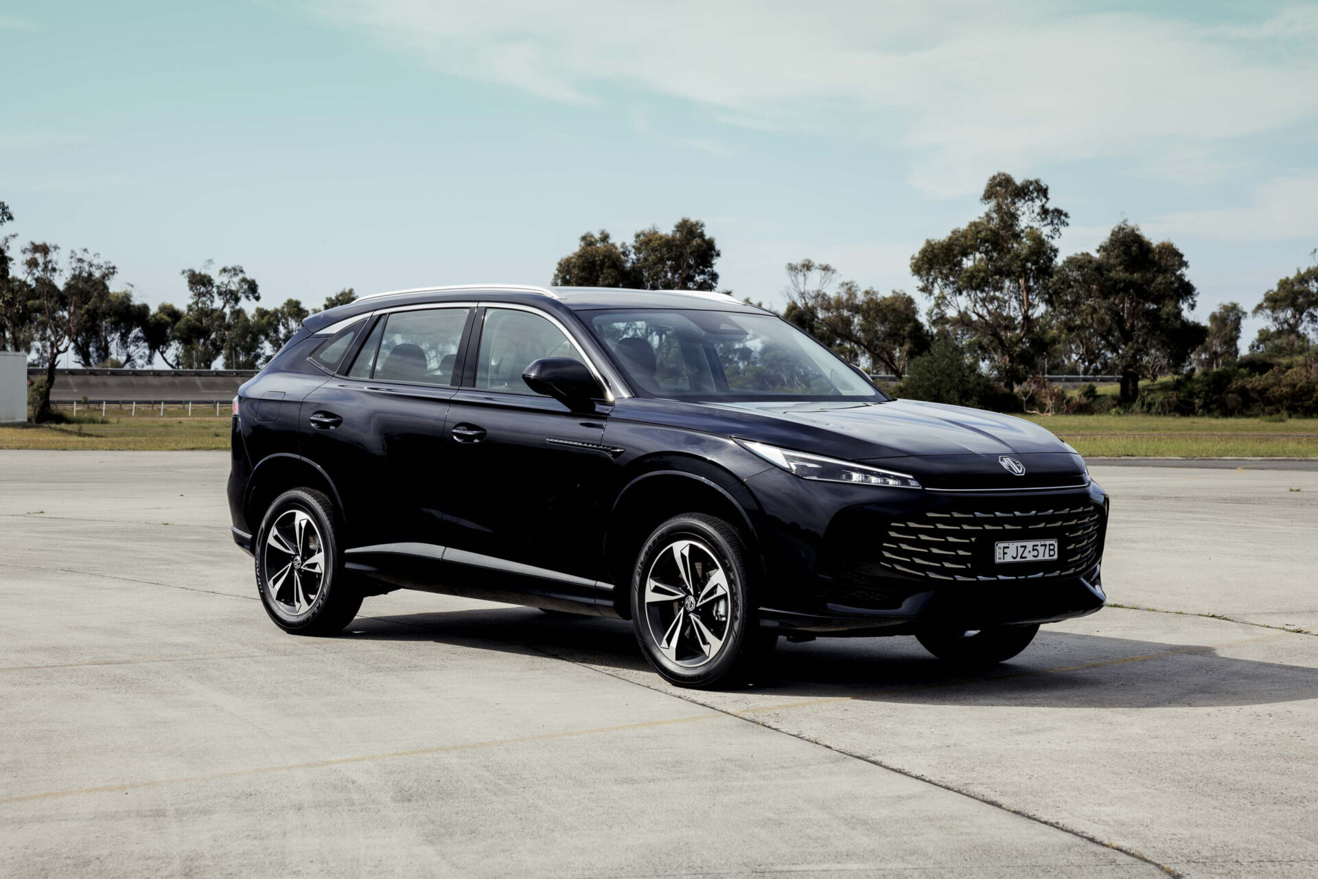 2025 MG HS review: Updated mid SUV now a serious contender