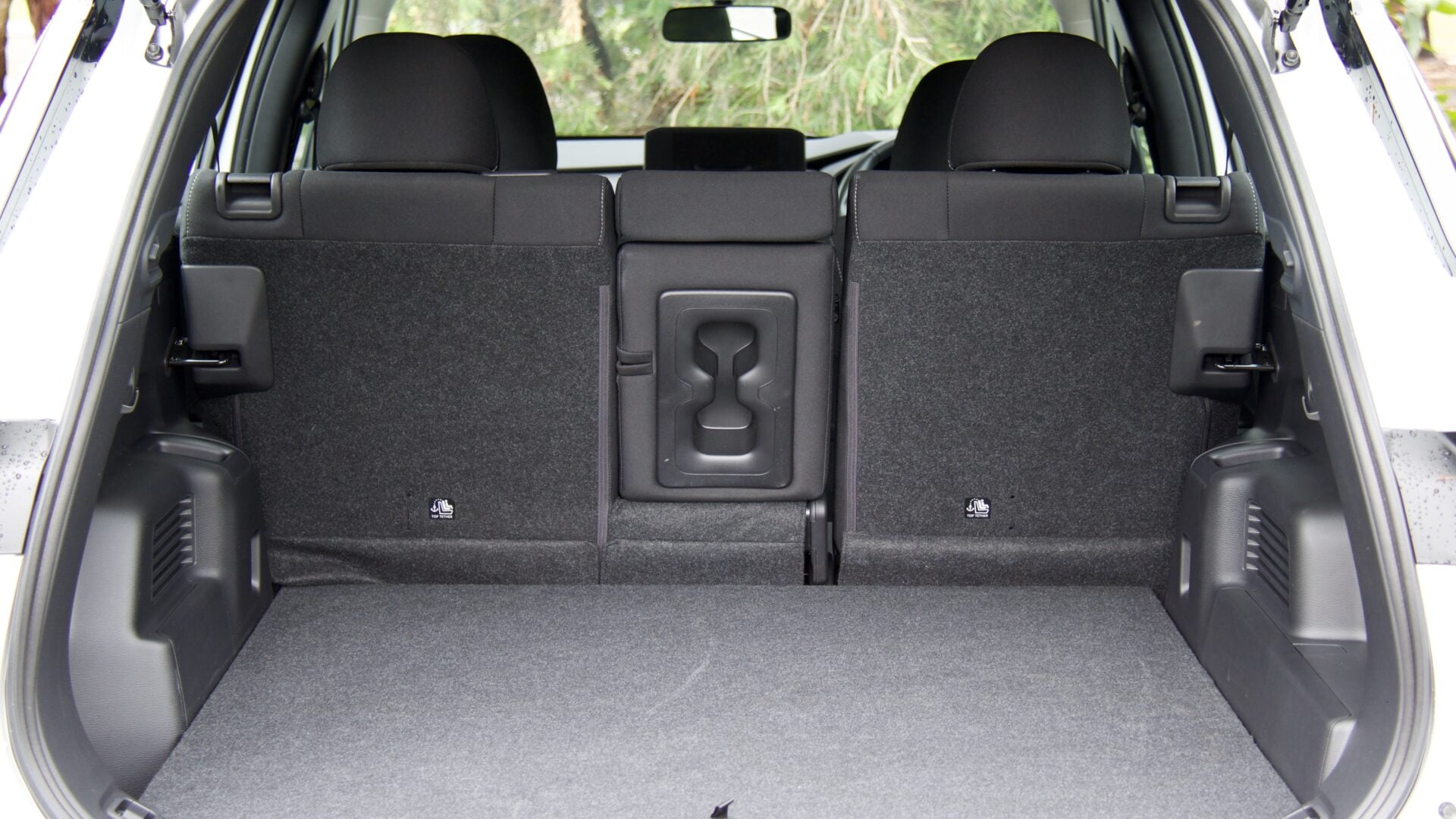 Top 10 biggest mid-size SUV boots