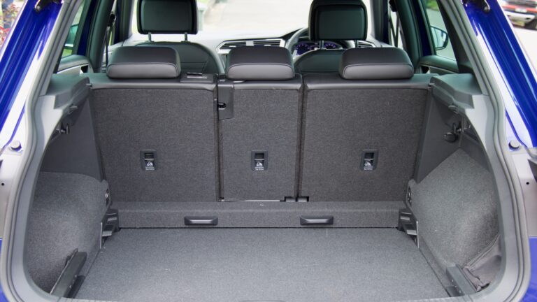 Top 10 biggest mid-size SUV boots