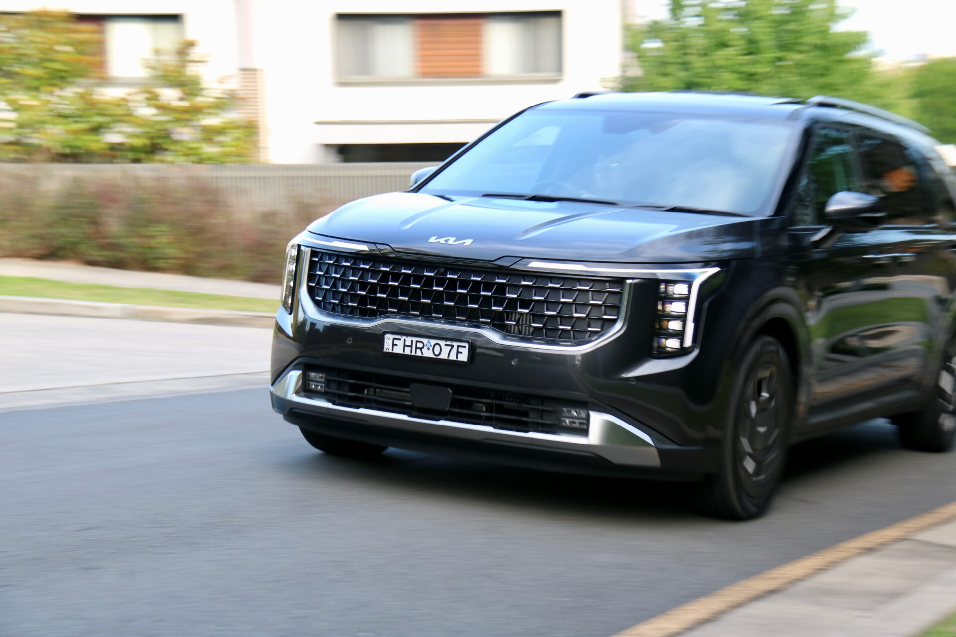 Kia quietly axes V6 Sorento and Carnival models