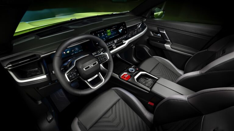 2026 Jeep Compass revealed with up to 280kW of power
