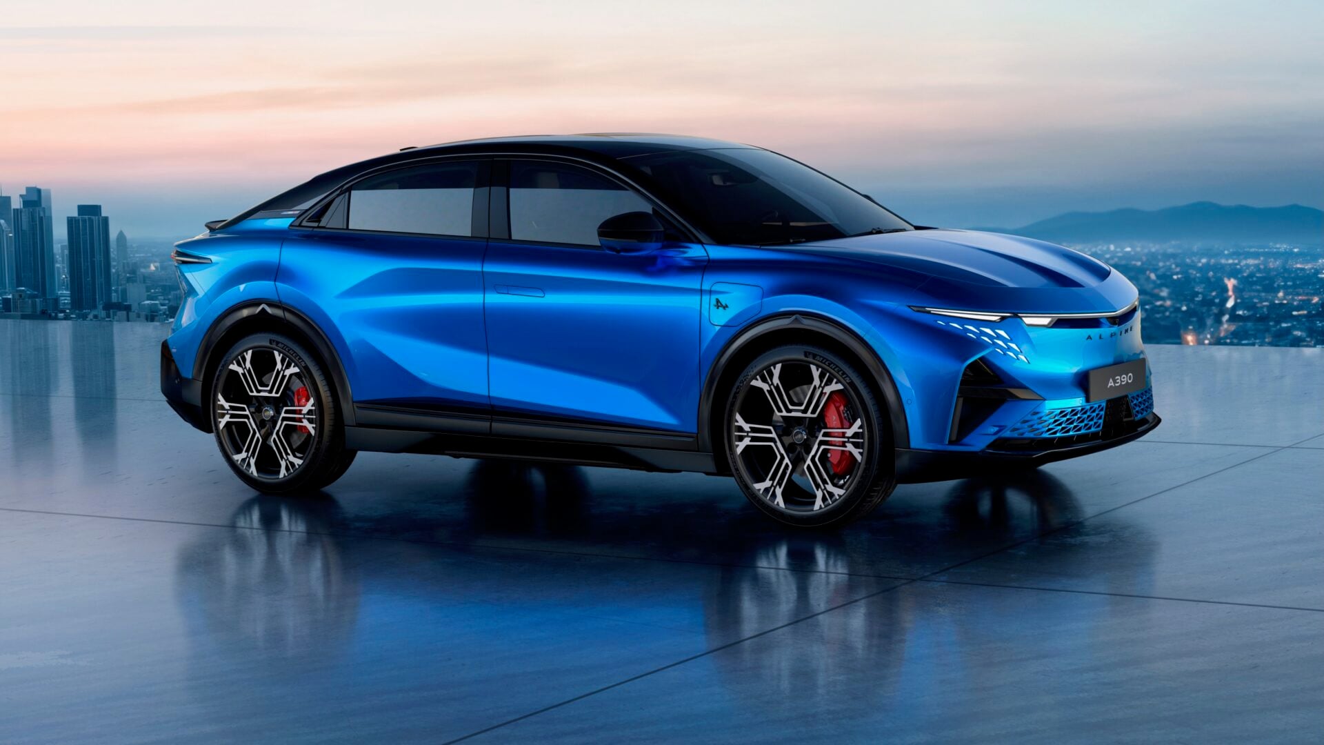 Alpine A390 revealed as sports car maker’s first SUV, confirmed for ...