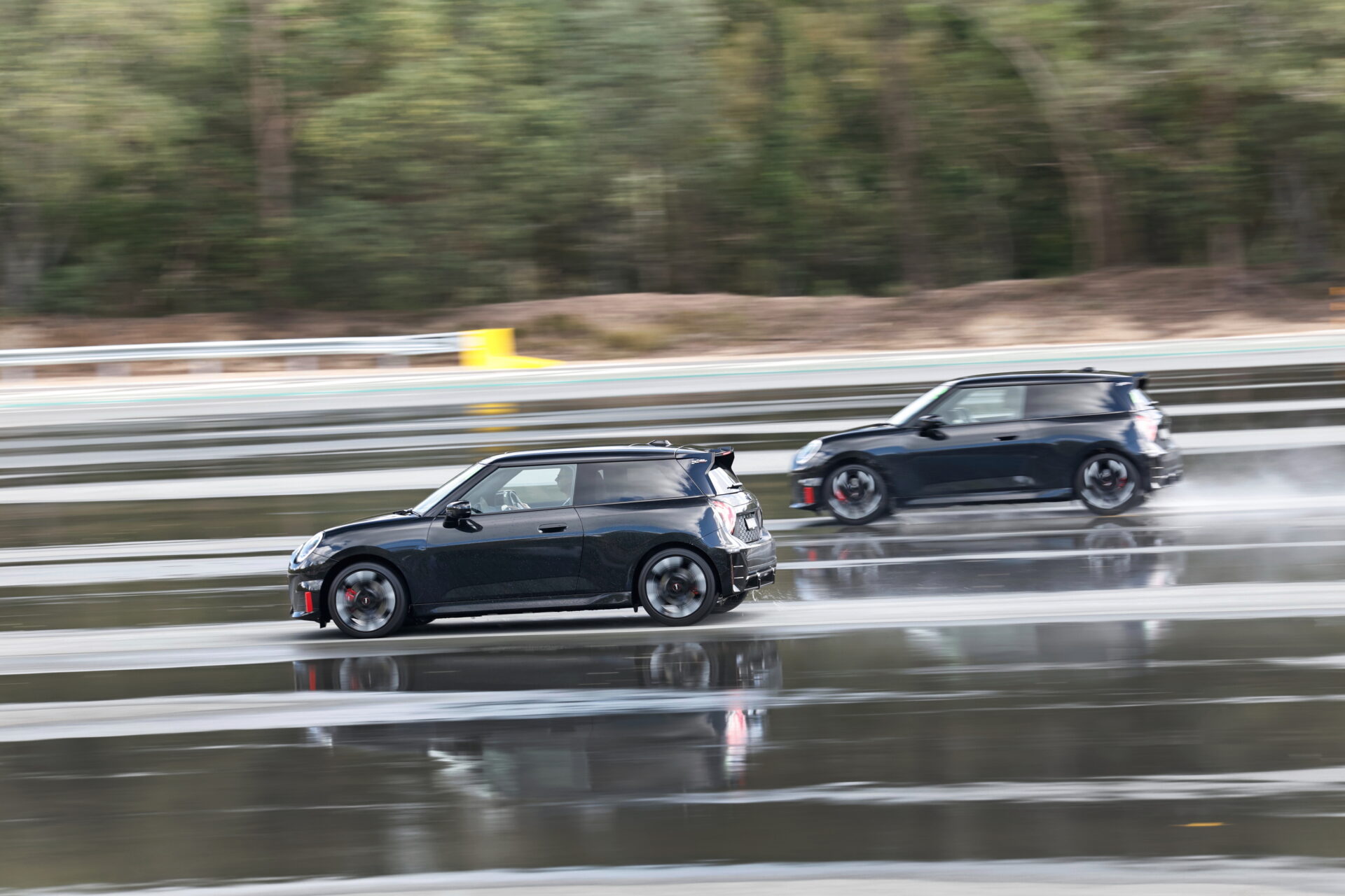 Mini John Cooper Works: An icon gets the electric treatment