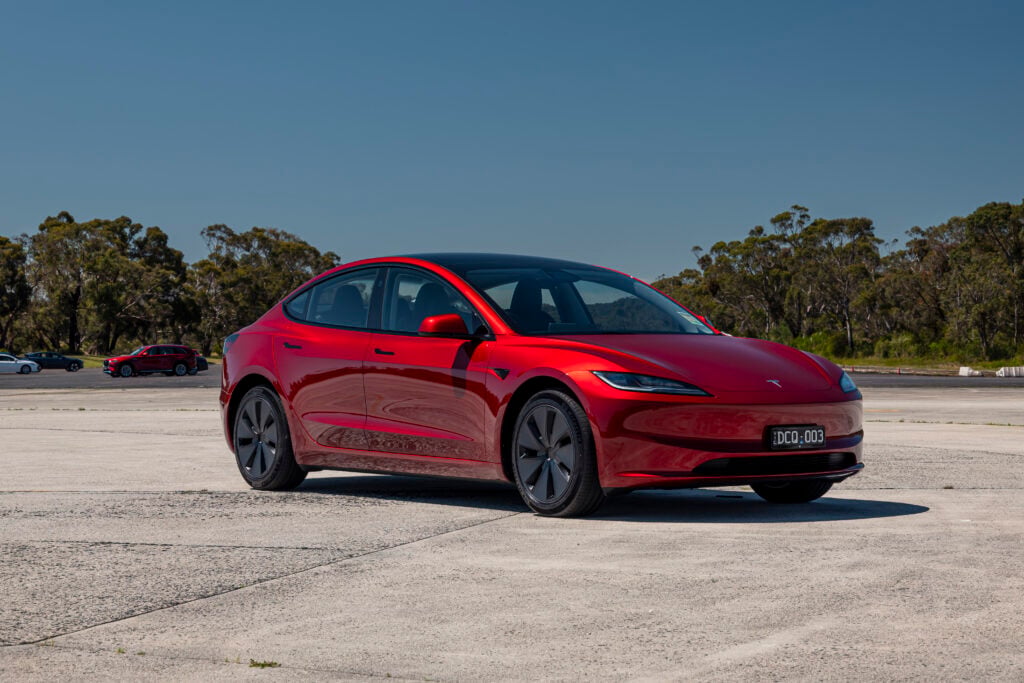 Tesla’s proposed new South Australian facility meets massive community ...