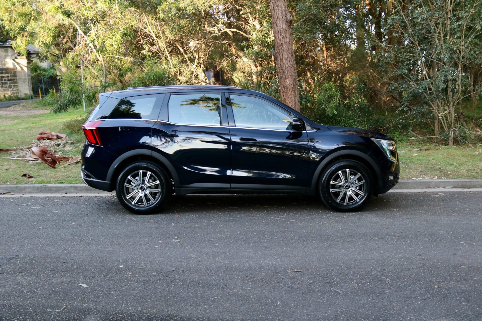 Mahindra XUV700 review: Sure, it’s a bargain, but what else does the ...