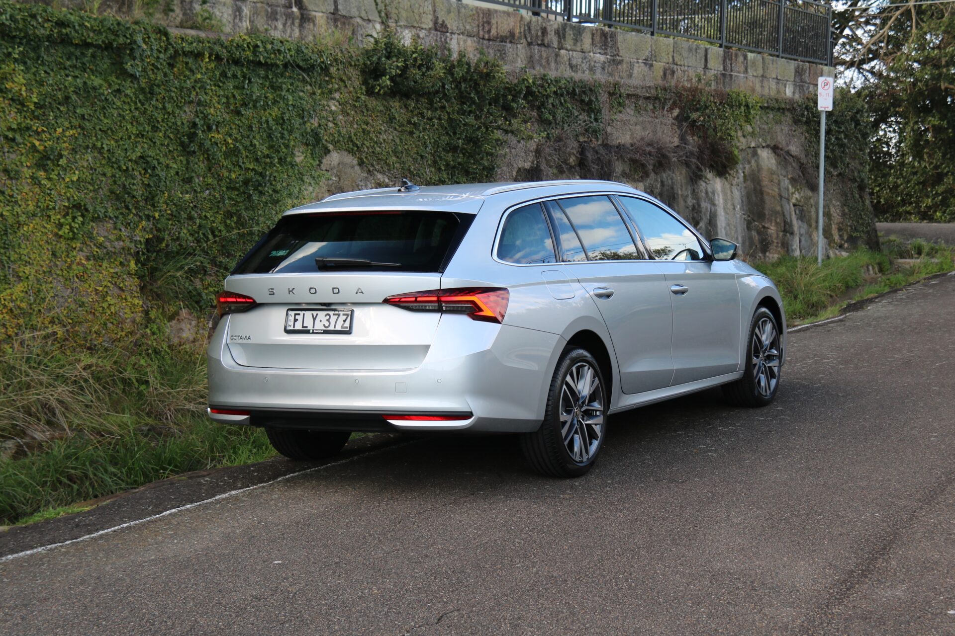 Skoda Octavia Select review: Reminding us why wagons make so much sense