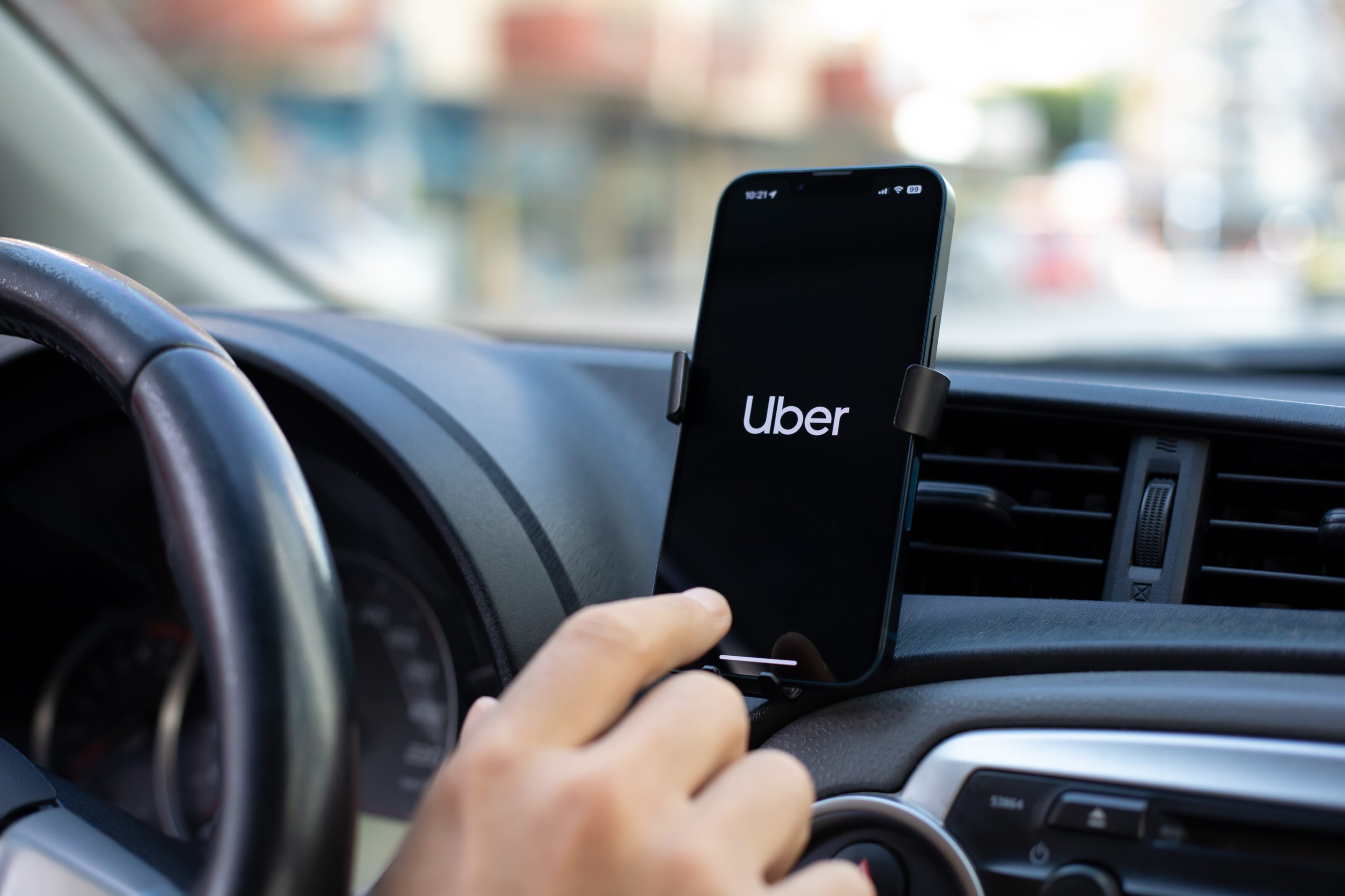 Uber now 3 million trips ahead of taxis as Australia’s preferred ride ...