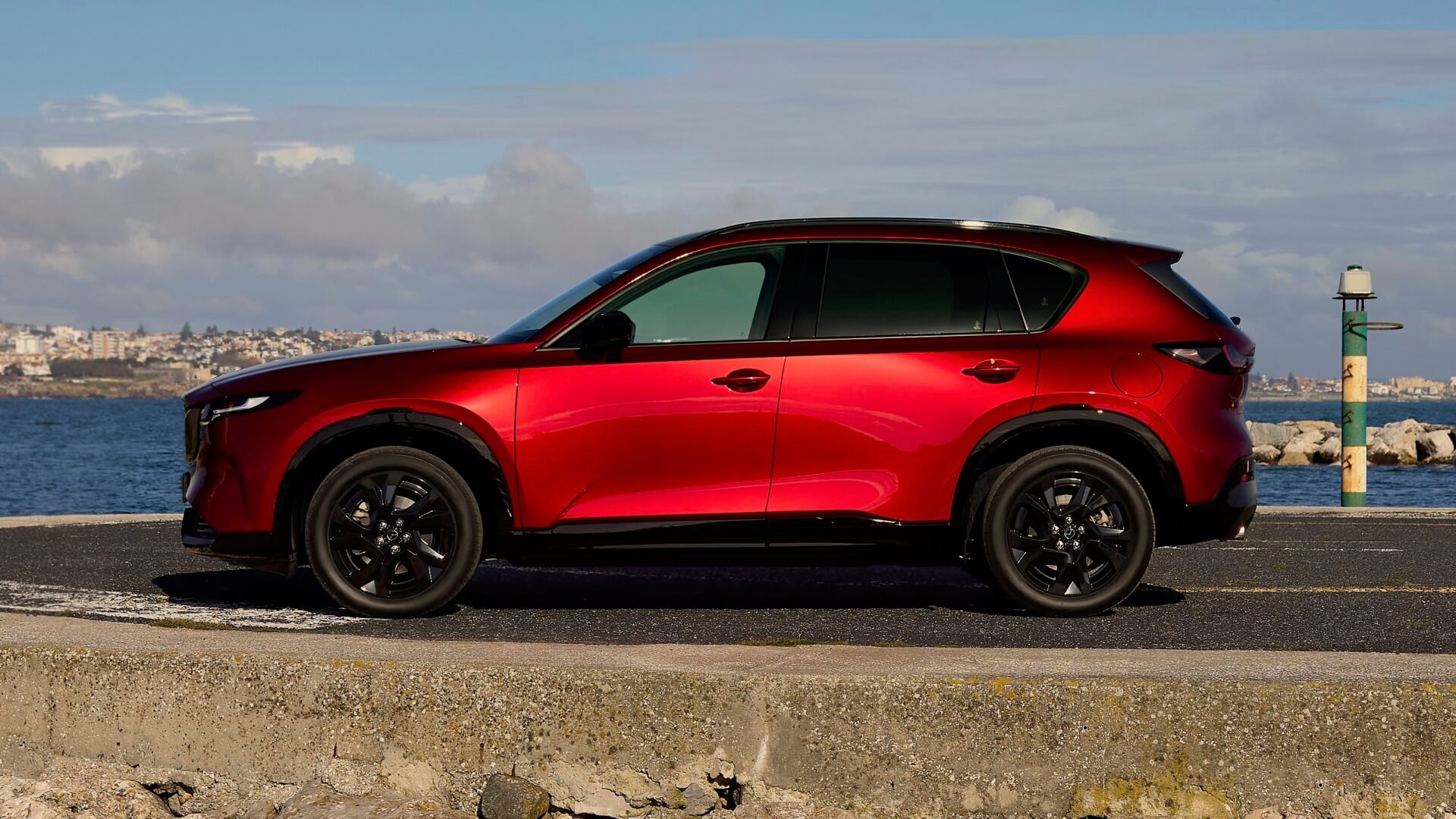 2026 Mazda CX-5: Third-generation mid-size SUV revealed with sexy looks… but no hybrid (yet)