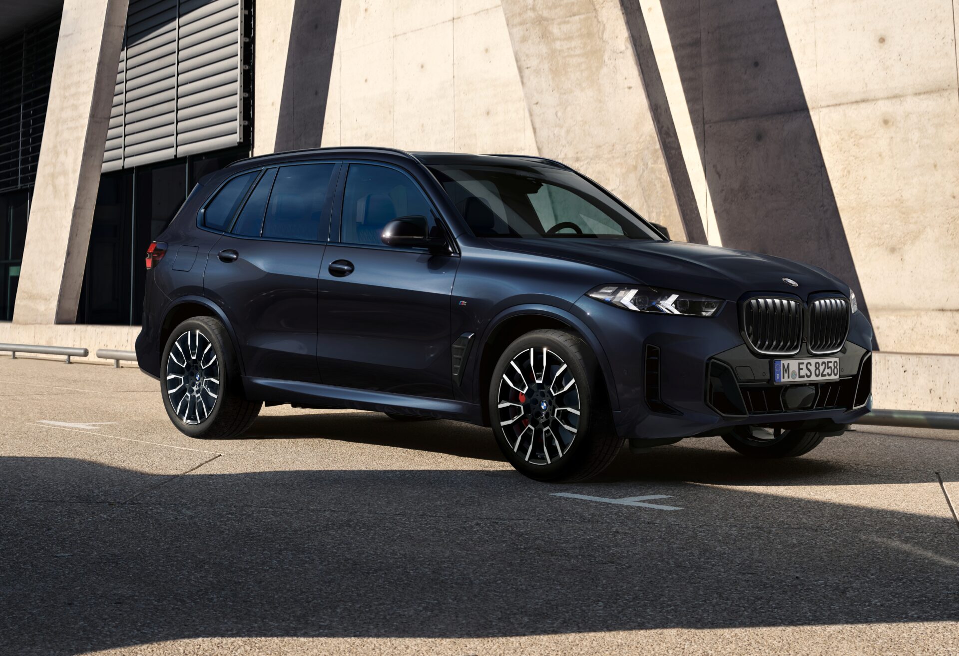 BMW unveils limited-run X5 Shadow Edition in Australia
