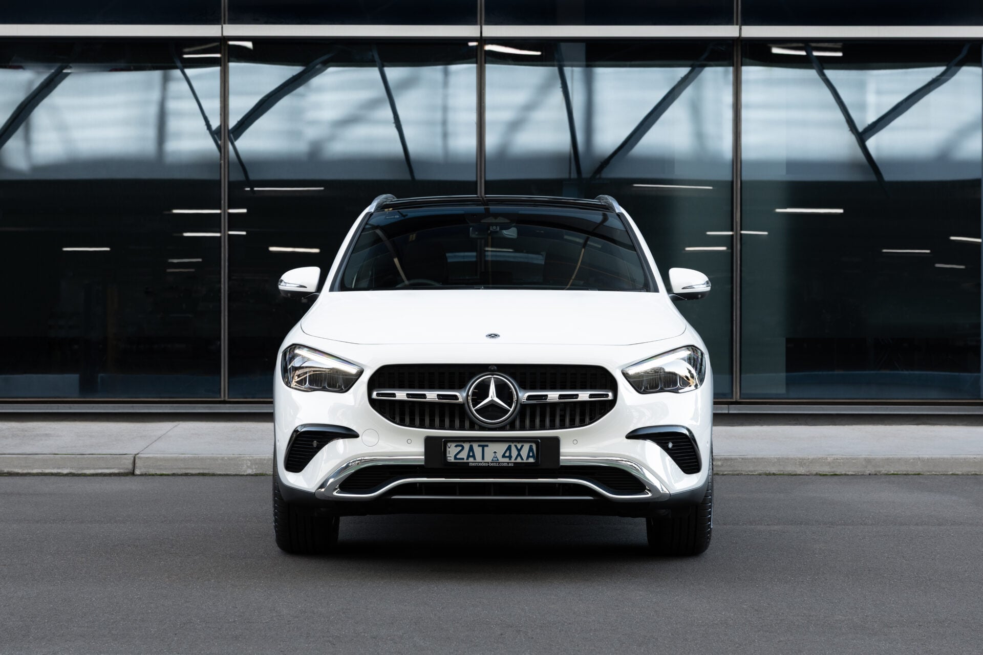 Mercedes-Benz expands plug-in hybrid line-up with launch of GLA 250 e ...