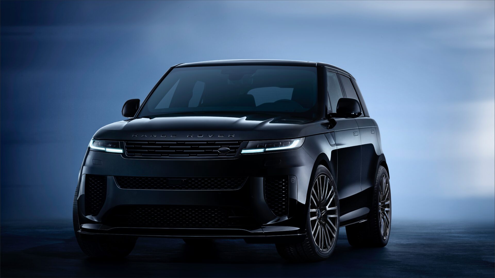 Range Rover Sport SV performance SUV returns with new Black Edition