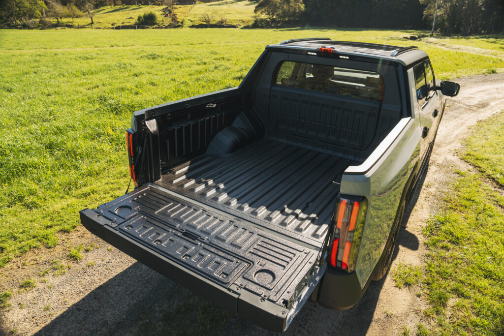 2025 MGU9: Wheels’ first drive impressions of the latest entrant to our ...