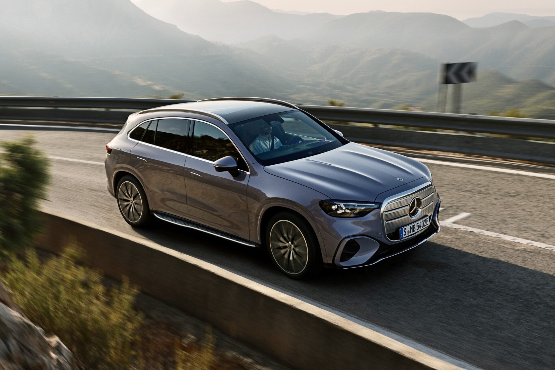 Mercedes-Benz GLC with EQ Technology revealed as electric version of ...