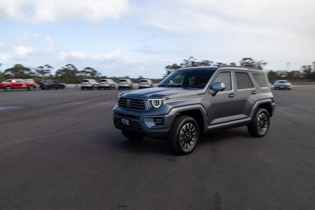 GWM reveals pricing and specs for Tank 500 plug-in hybrid amid Aussie ...