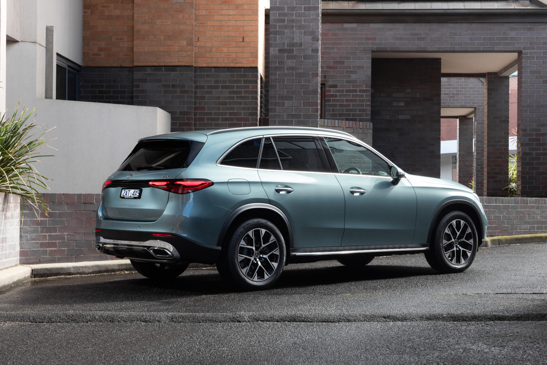 2025 Mercedes-Benz GLC 350e review: Strong performing SUV now boasts ...