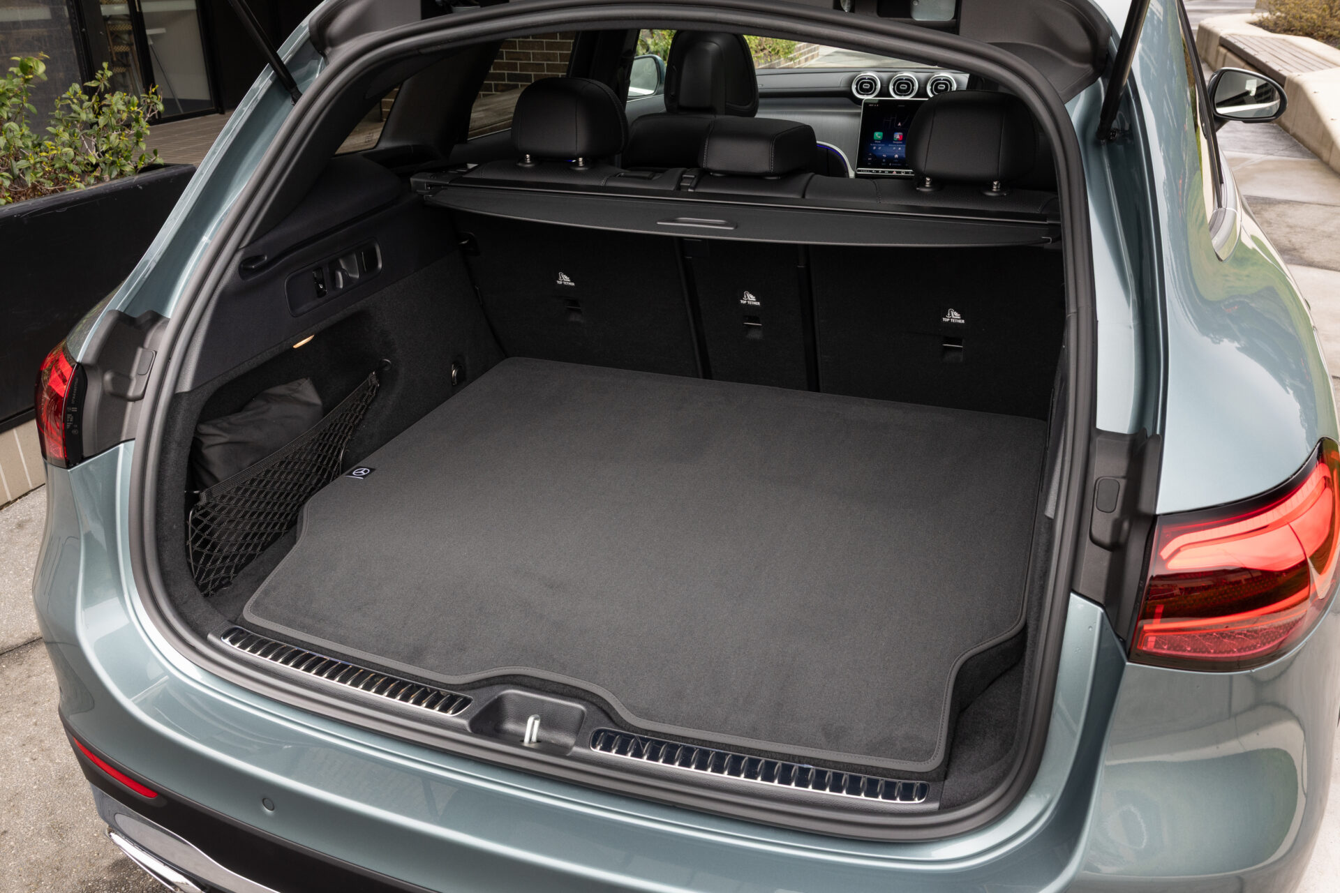 2025 Mercedes-Benz GLC 350e review: Strong performing SUV now boasts ...