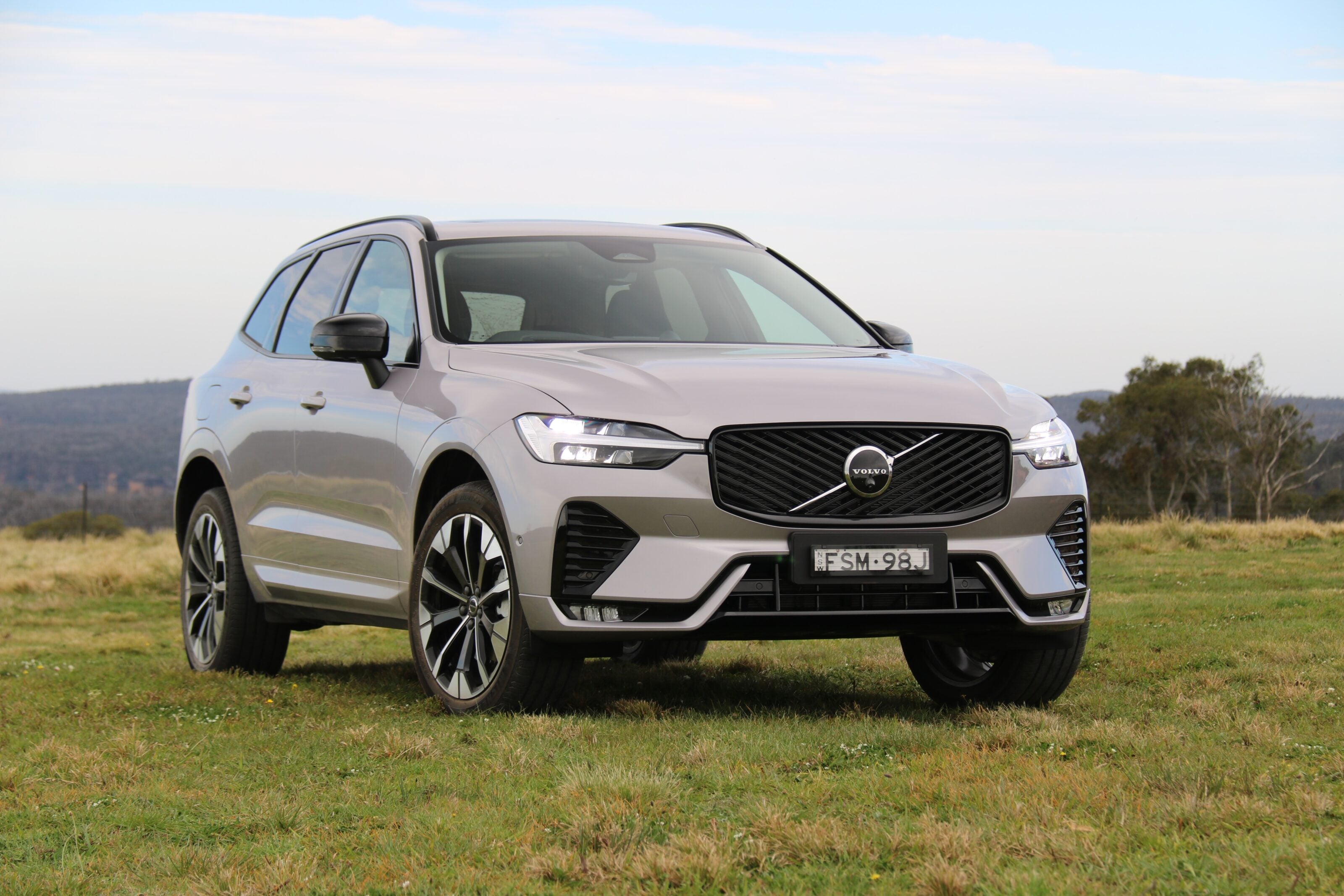 Volvo will double down on hybrids as EV transition continues