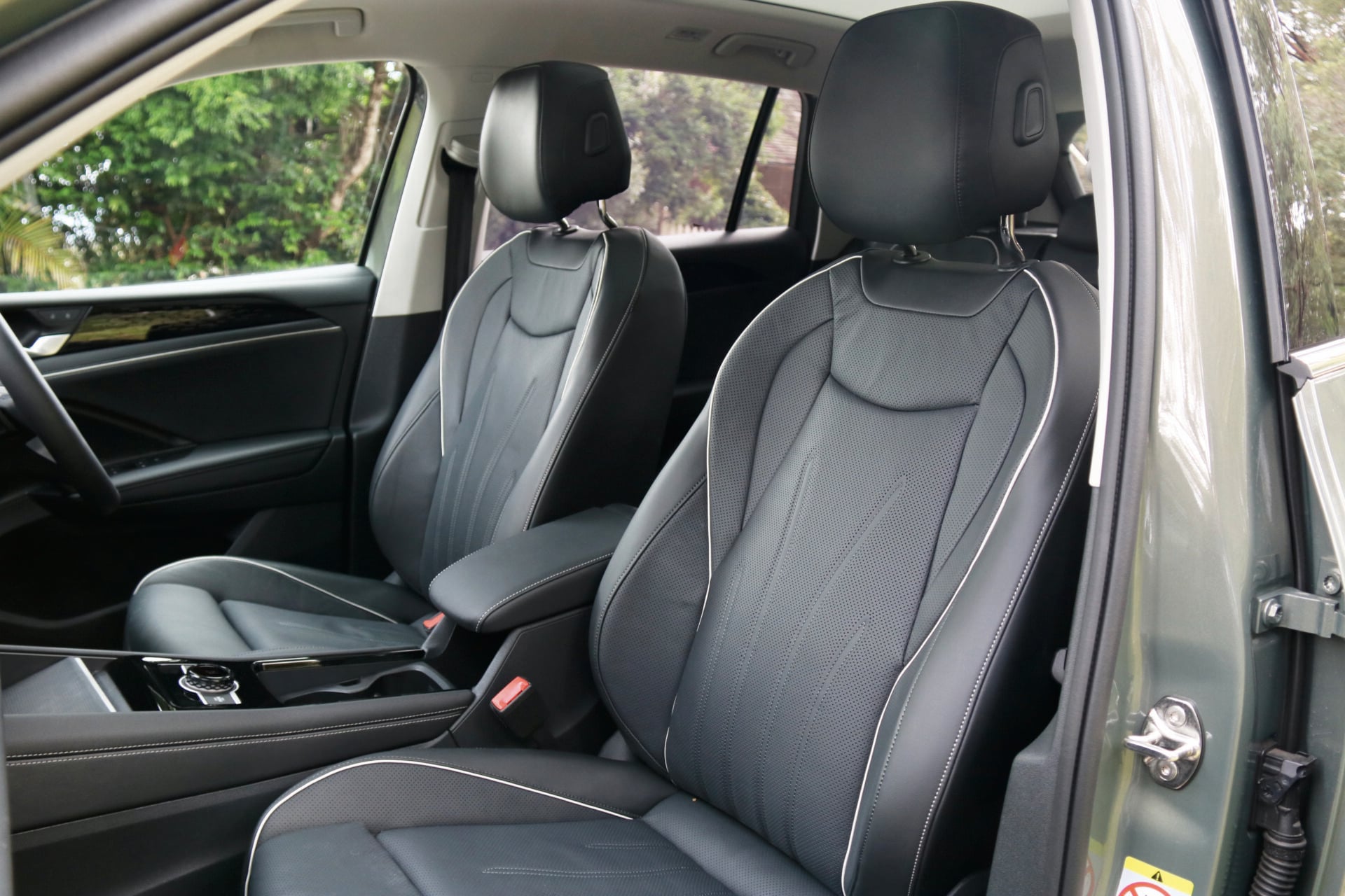 2026 Volkswagen Tiguan 110TSI Elegance review: Improved offering in ...