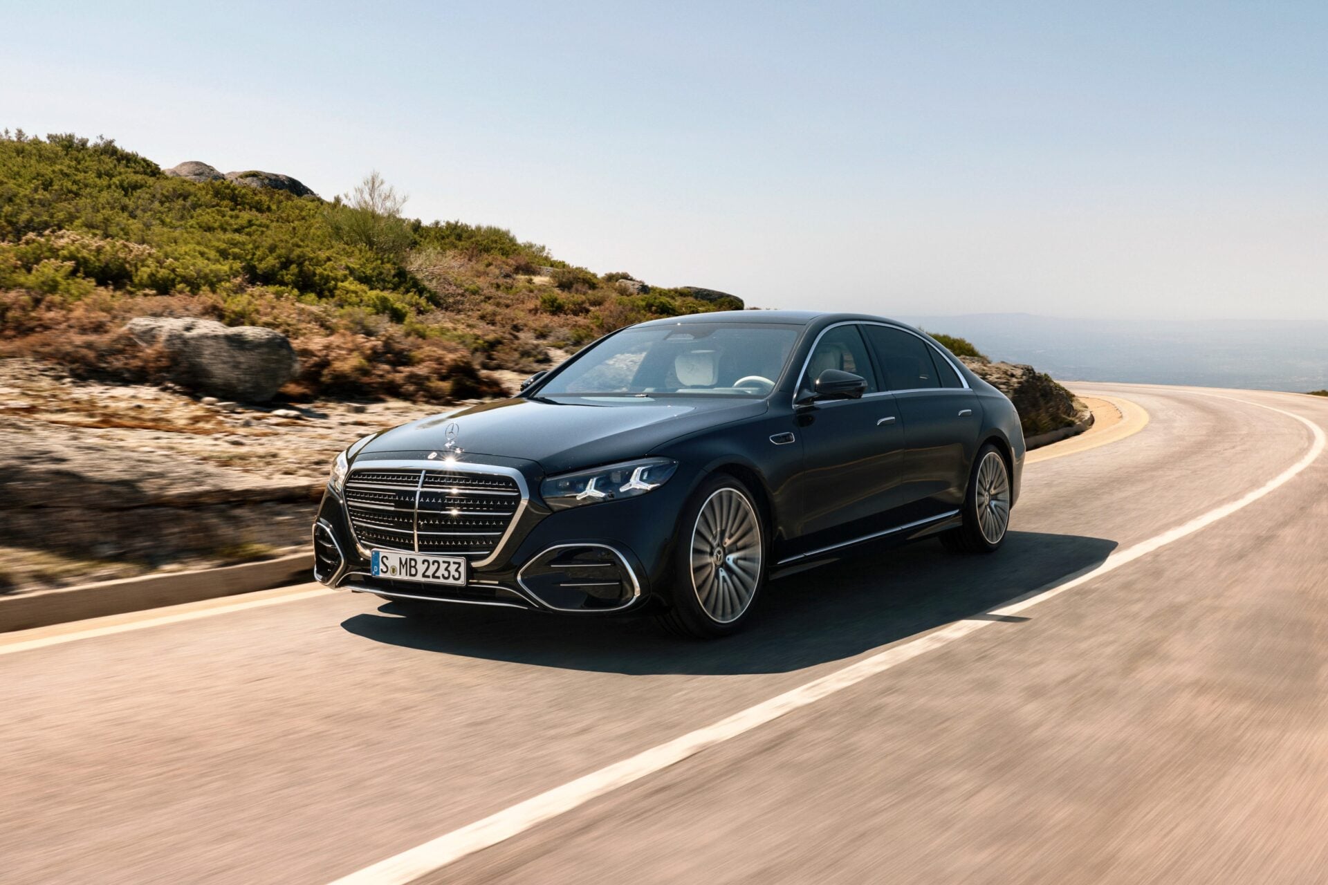 Mercedes-Benz unveils updated S-Class with new tech and revised V8