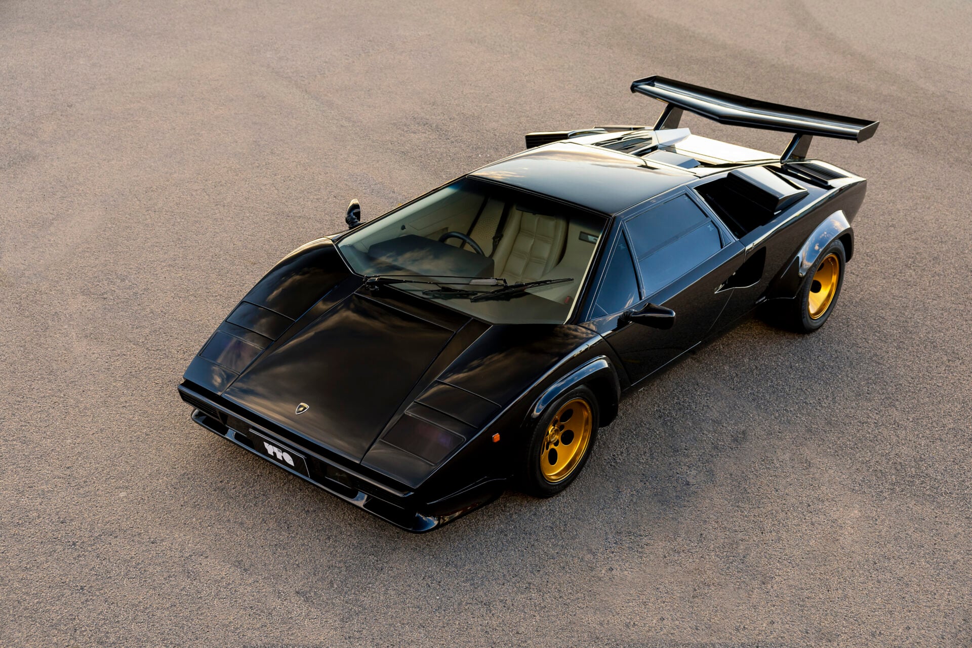 Modern Classic: Lamborghini Countach, a masterpiece of style