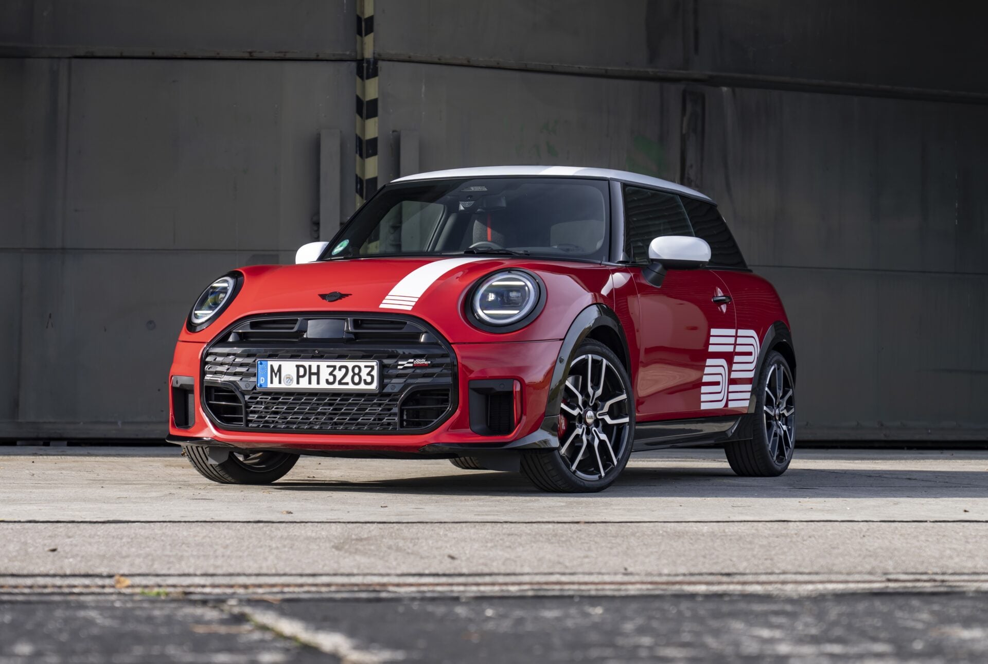 MINI marks 1965 Monte Carlo win with limited Victory Edition