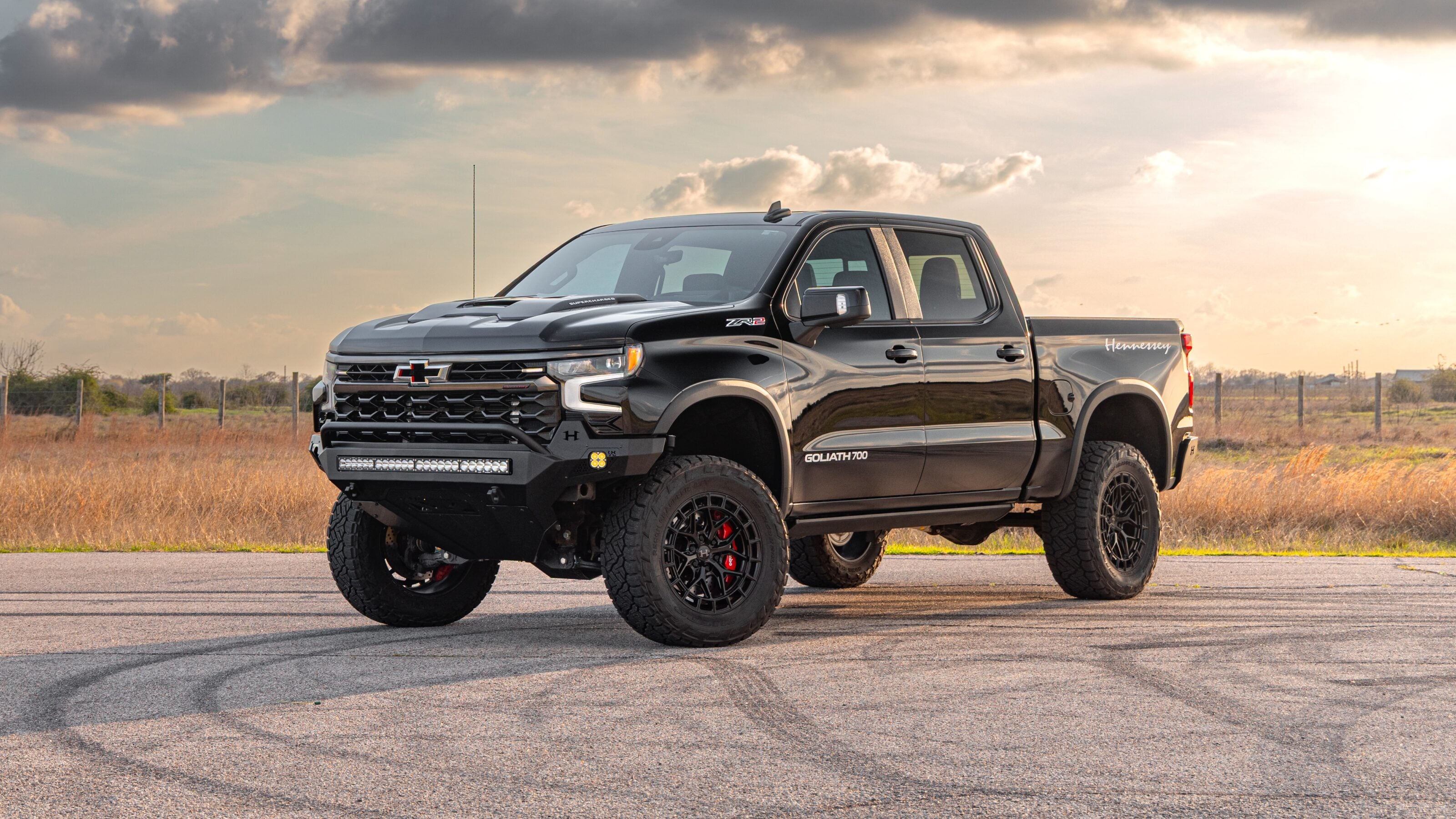 Supercharged Chevrolet Silverado revealed with 515kW V8 - The AutoExec
