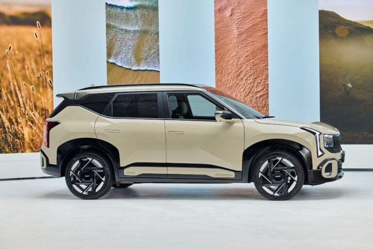 Kia Seltos: New-look small SUV revealed ahead of Australia launch
