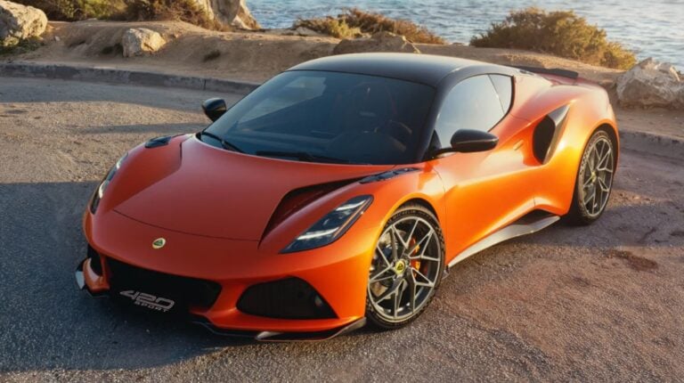 Lotus Emira 420 Sport: Lower, lighter, more powerful sports car ...